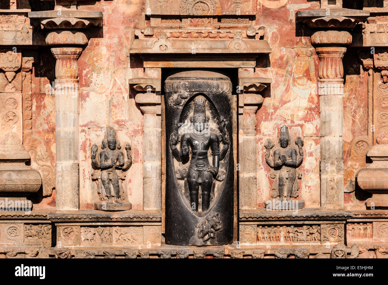 Bas relief hindu deity temple hi-res stock photography and images - Alamy