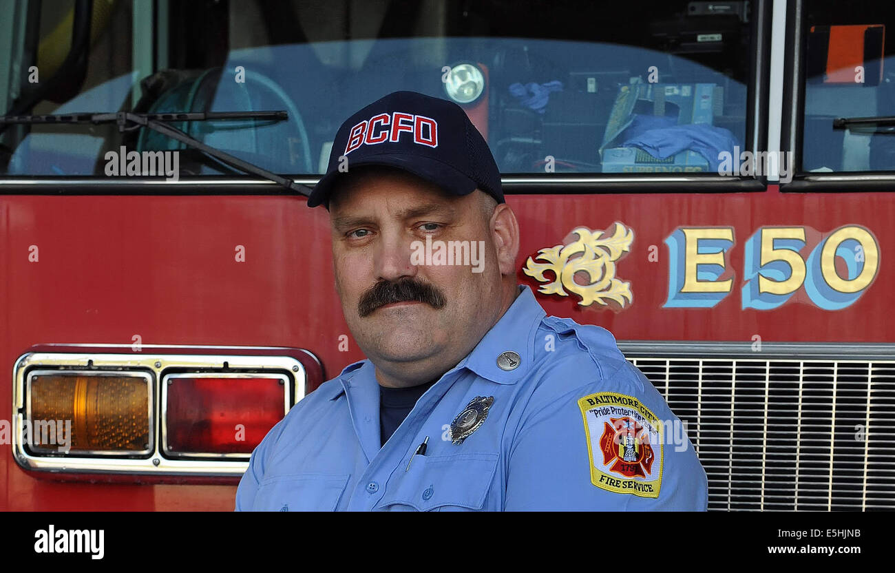 Baltimore fire hi-res stock photography and images - Alamy