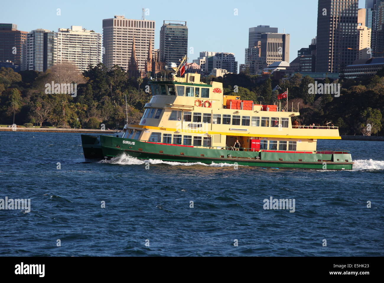 Sydney Harbour Ferry Stock Photo - Alamy