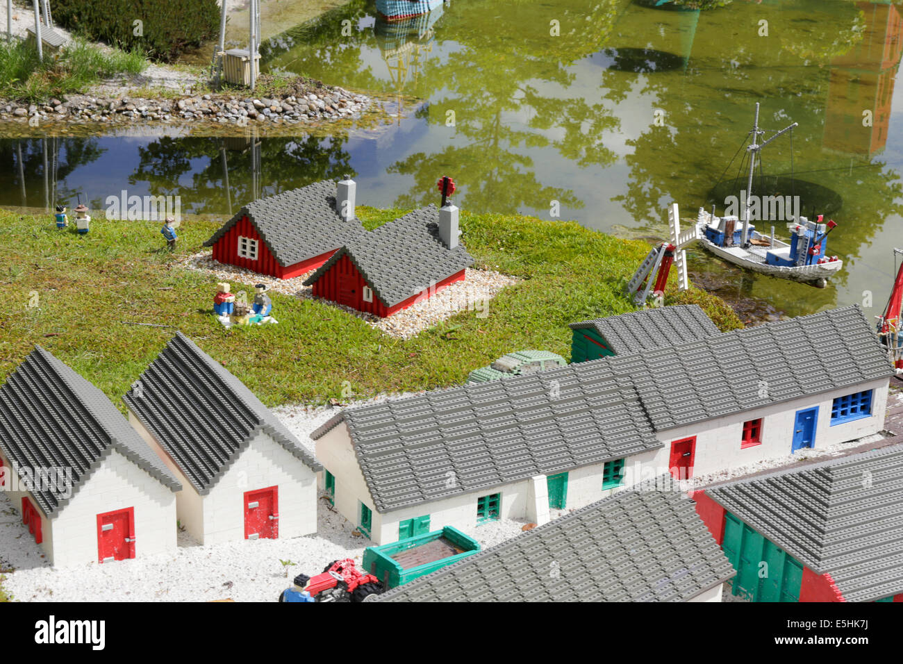 Fishing community hi-res stock photography and images - Alamy