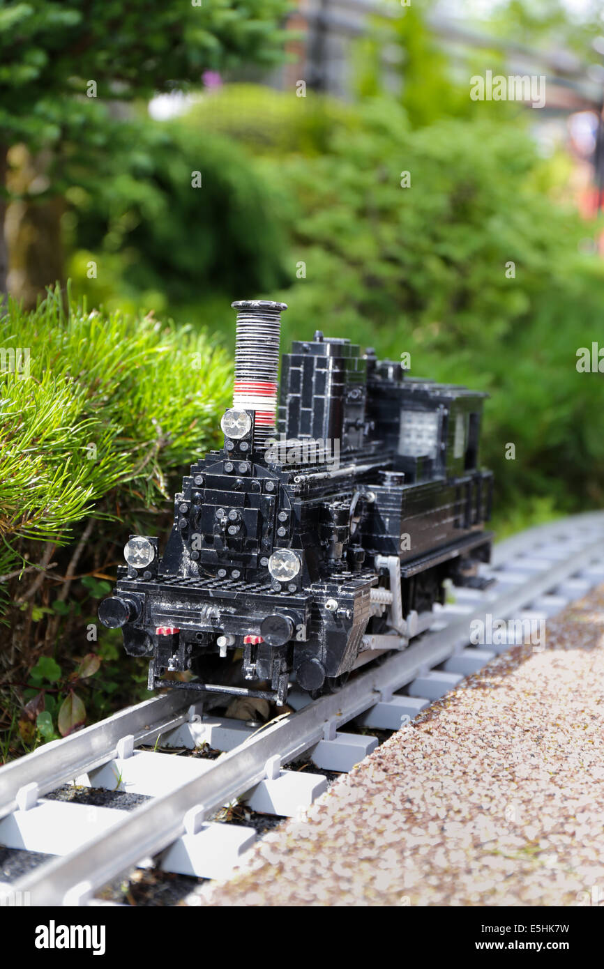 Blocks engine transport lego hi-res stock photography and images - Alamy