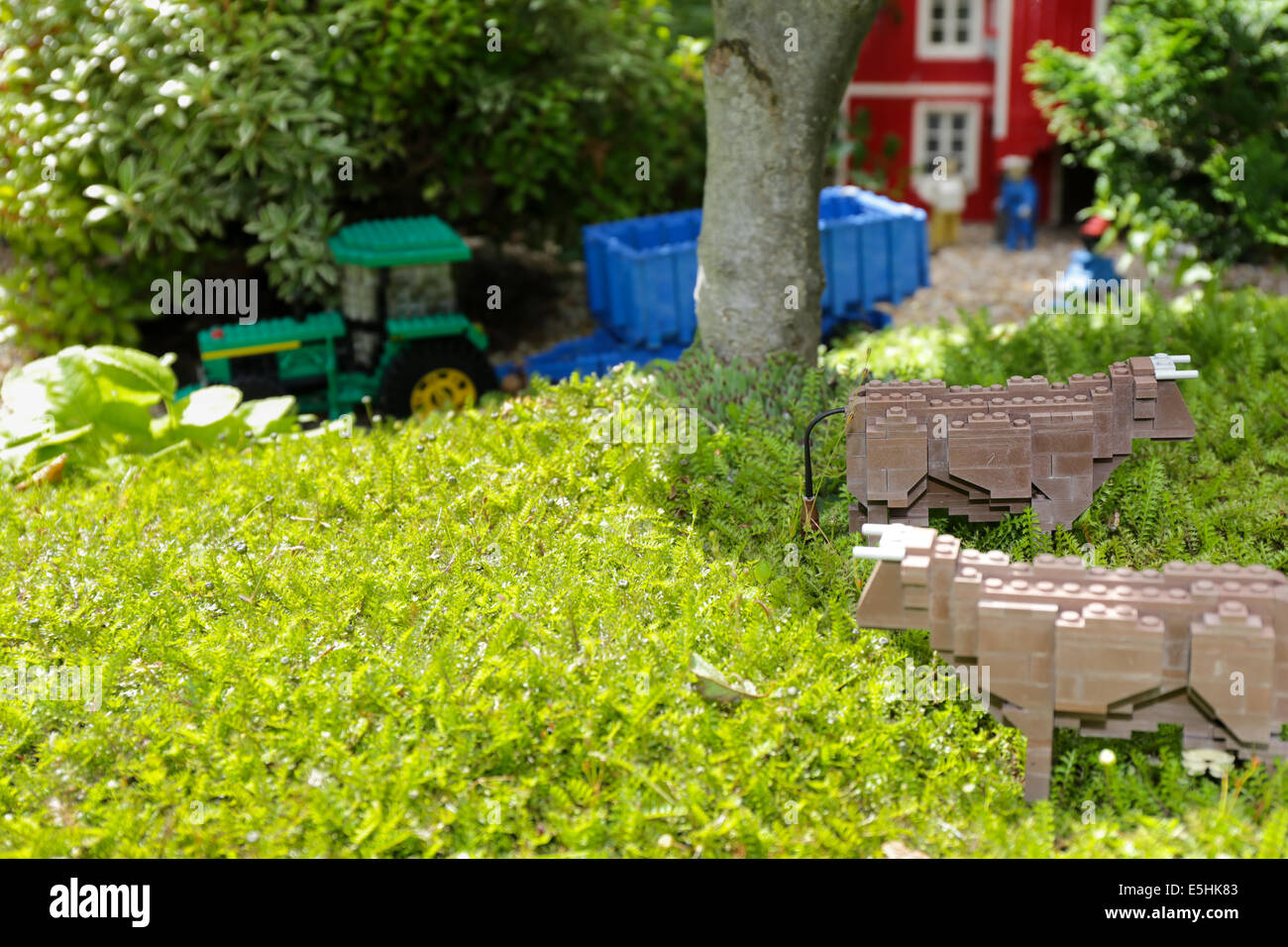 Lego farm hi-res stock photography and images - Alamy