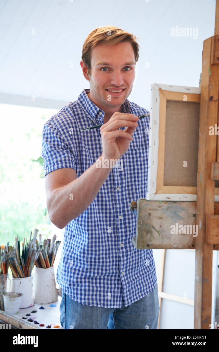 Male painting hi-res stock photography and images - Alamy