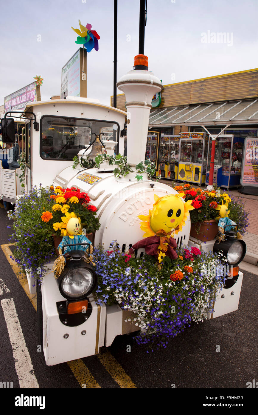 UK, England, Lincolnshire, Cleethorpes, seafront, flowers on front of ...