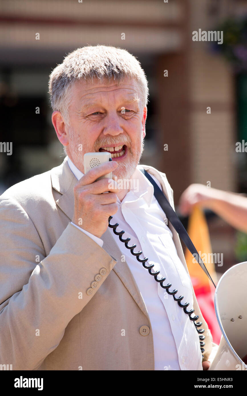 Dave nellist speaking hi-res stock photography and images - Alamy