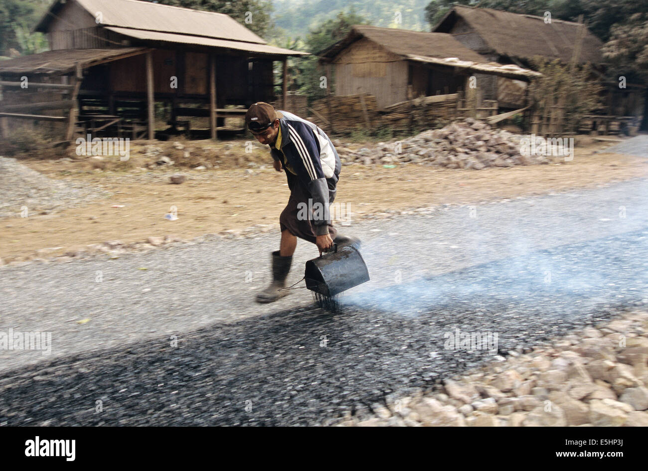Child labor myanmar hi-res stock photography and images - Alamy