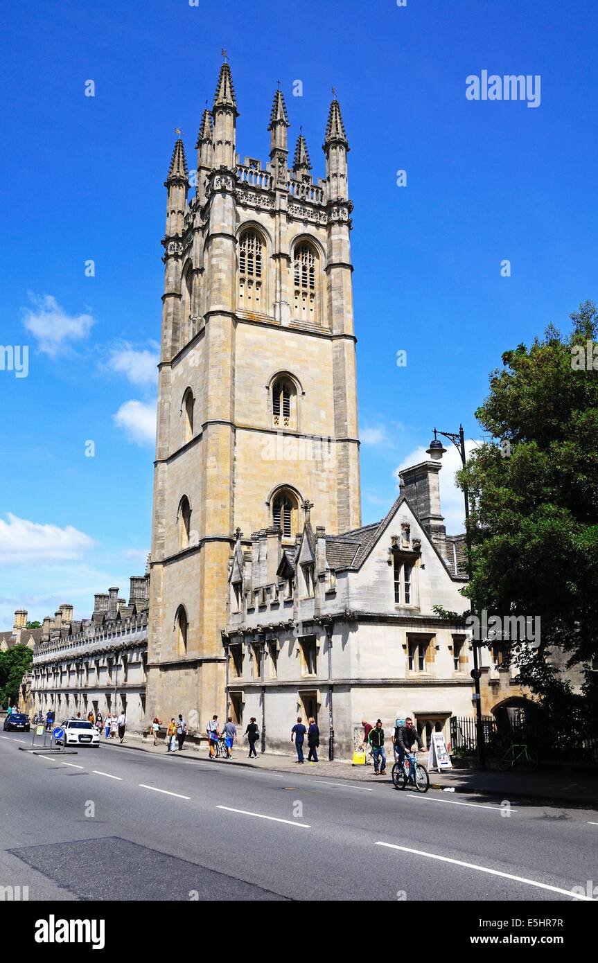 Magdalen street oxford hi-res stock photography and images - Alamy