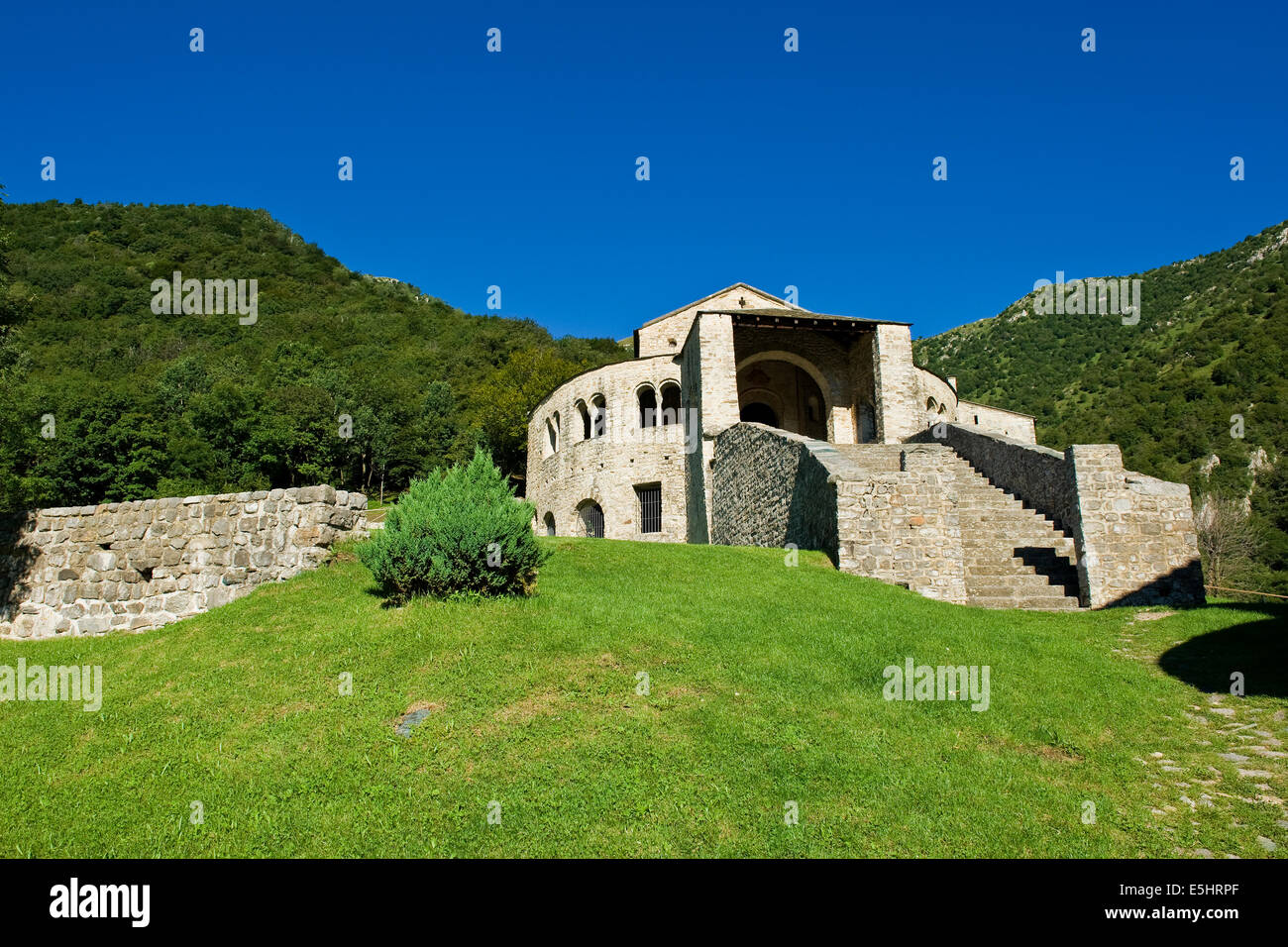 Civate al monte hi-res stock photography and images - Alamy