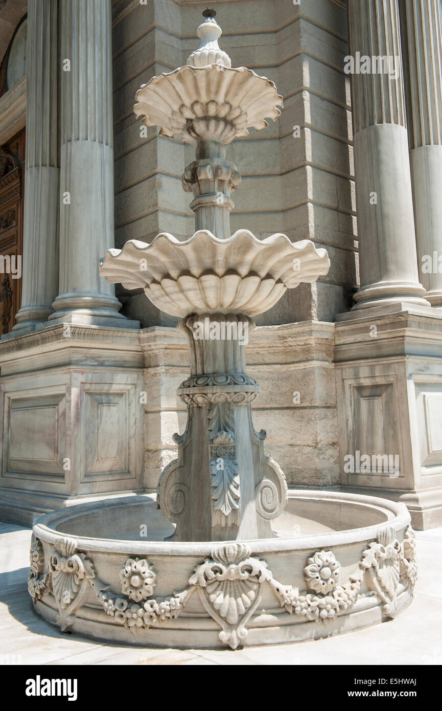 Old ornate ottoman fountain in grounds of Dolmabahce Palace at Istanbul ...