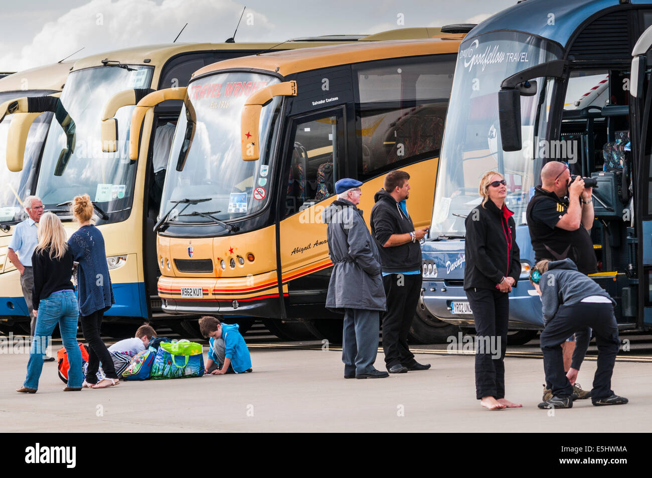 Boy child children boys young waiting sitting hi-res stock photography ...
