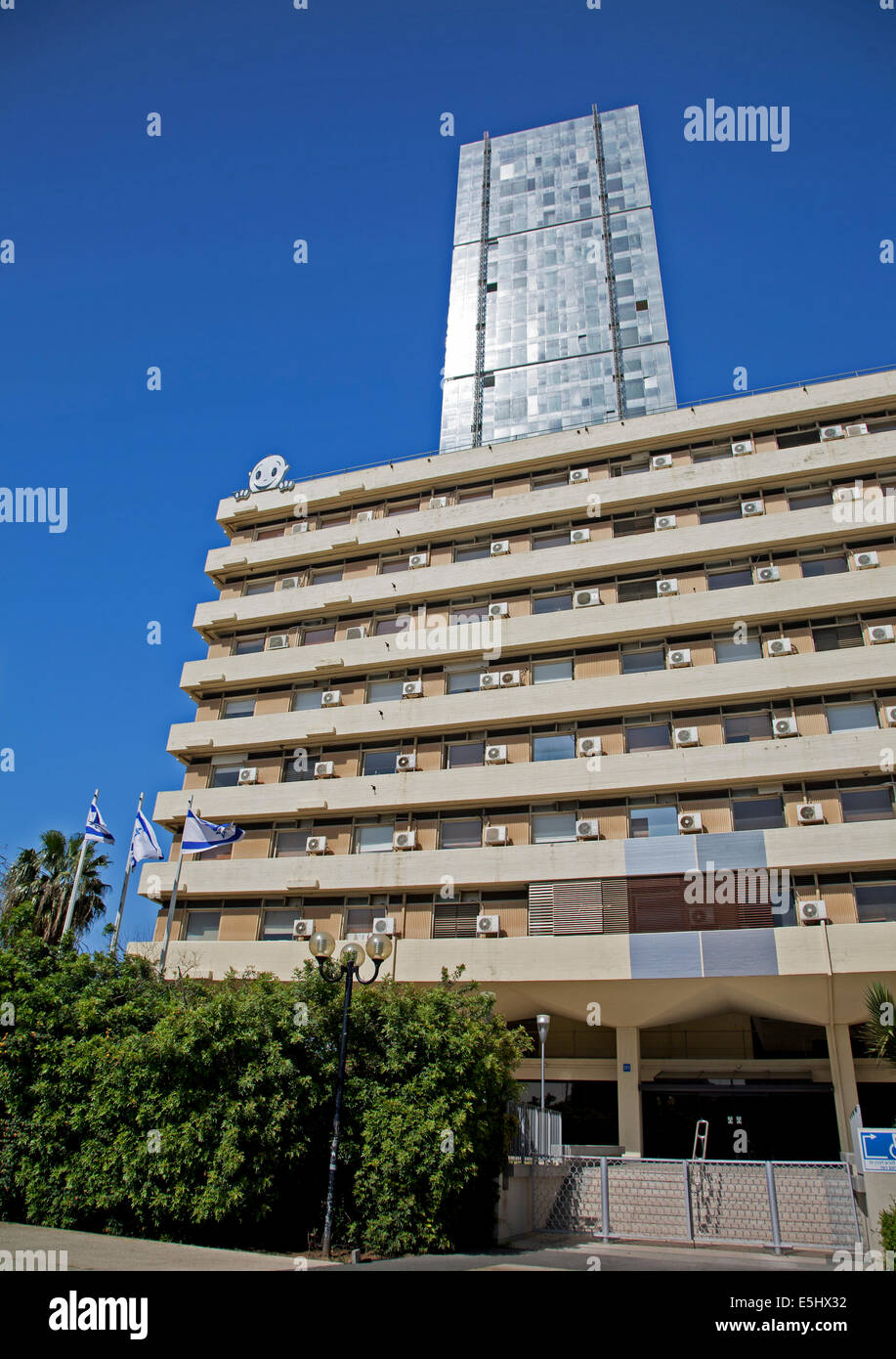 Old and modern architecture in city centre, Tel Aviv, Israel Stock ...