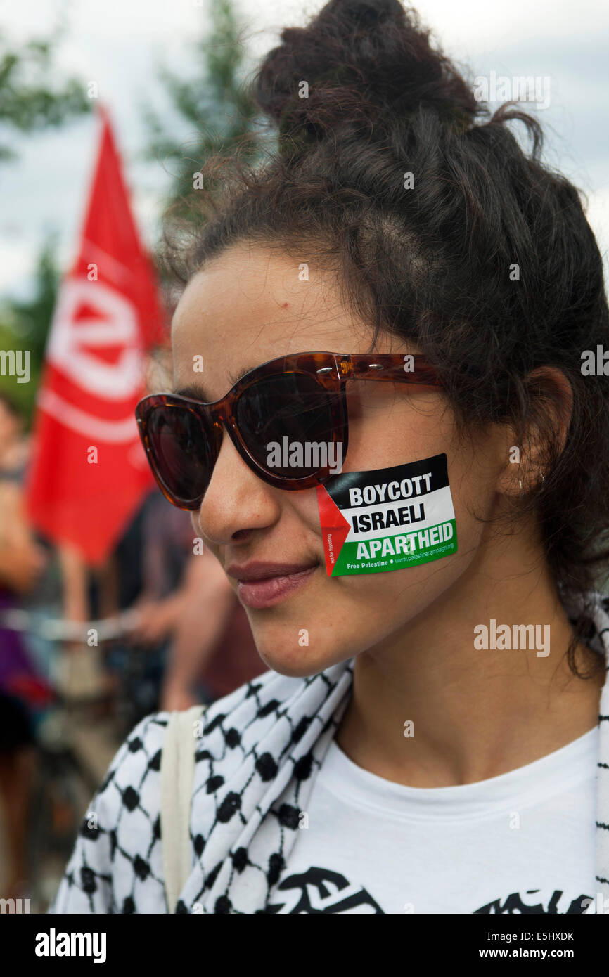 Palestinian Young Women