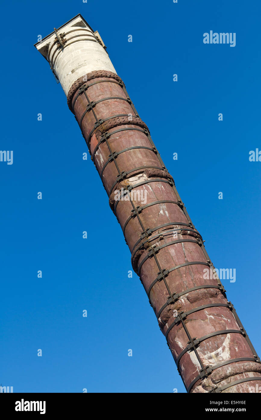 Burnt column istanbul hi-res stock photography and images - Alamy
