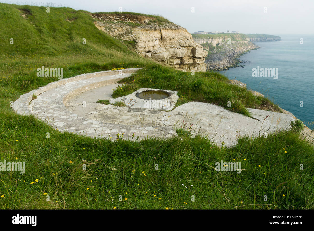 Gun emplacement from world war hi-res stock photography and images - Alamy