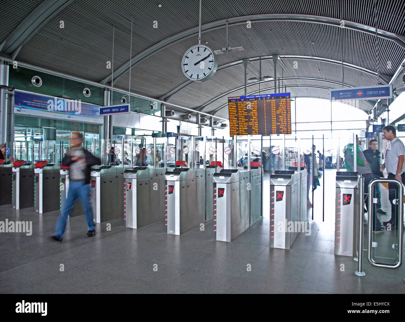 Interior of Tel Aviv train station, Tel Aviv, Israel Stock Photo - Alamy