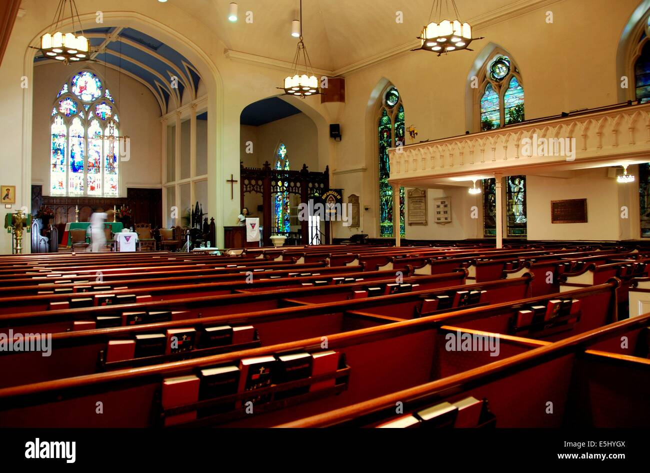 NEWARK, NEW JERSEY: Handsome interior of 1743-1810 Trinity & St. Paul's ...