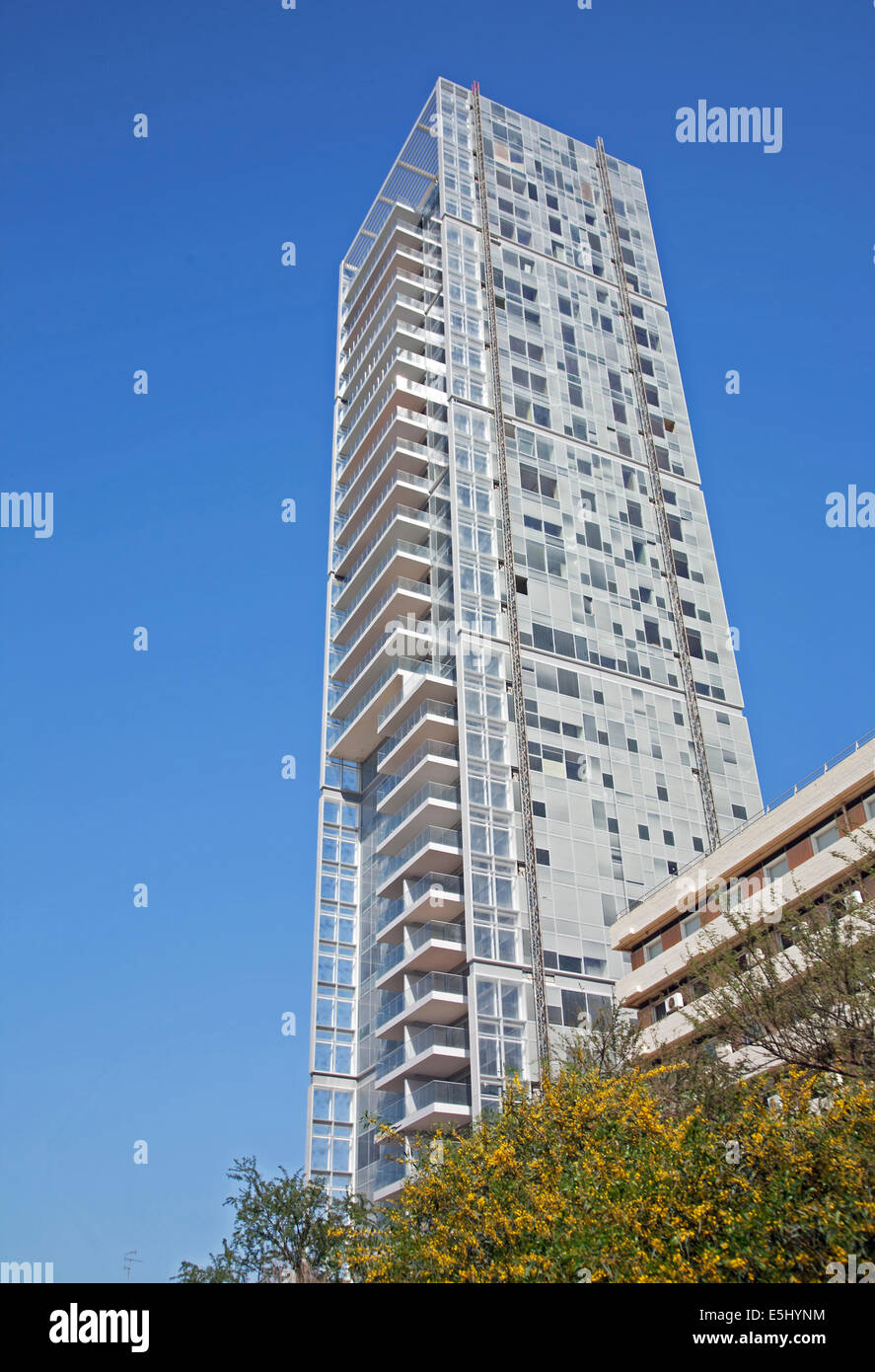 Modern architecture in city centre, Tel Aviv, Israel Stock Photo - Alamy