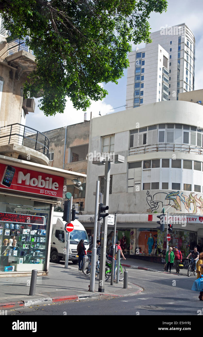 Shops in city centre, Tel Aviv, Israel Stock Photo - Alamy