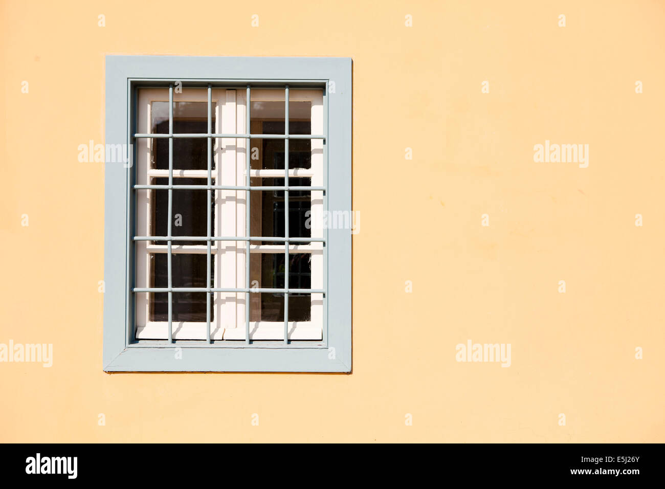 Traditional roof Cut Out Stock Images & Pictures - Alamy