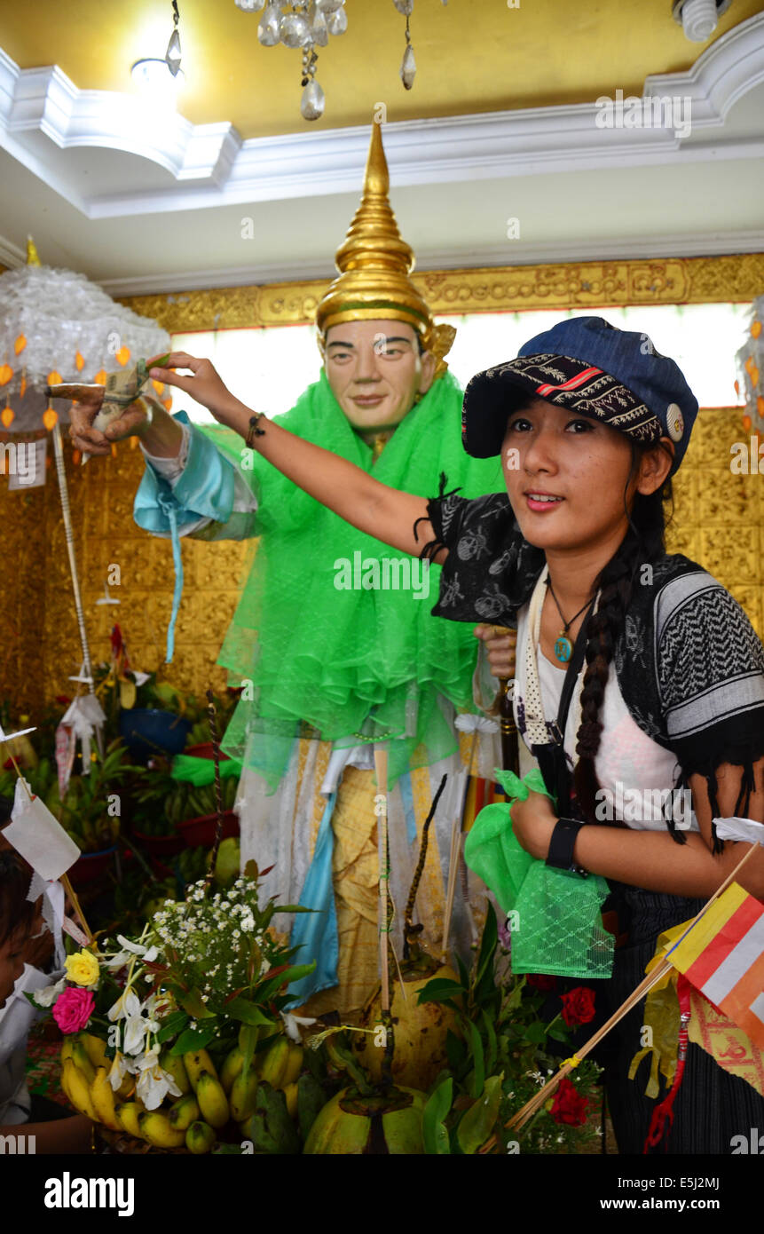 Female guardian myanmar hi-res stock photography and images - Alamy