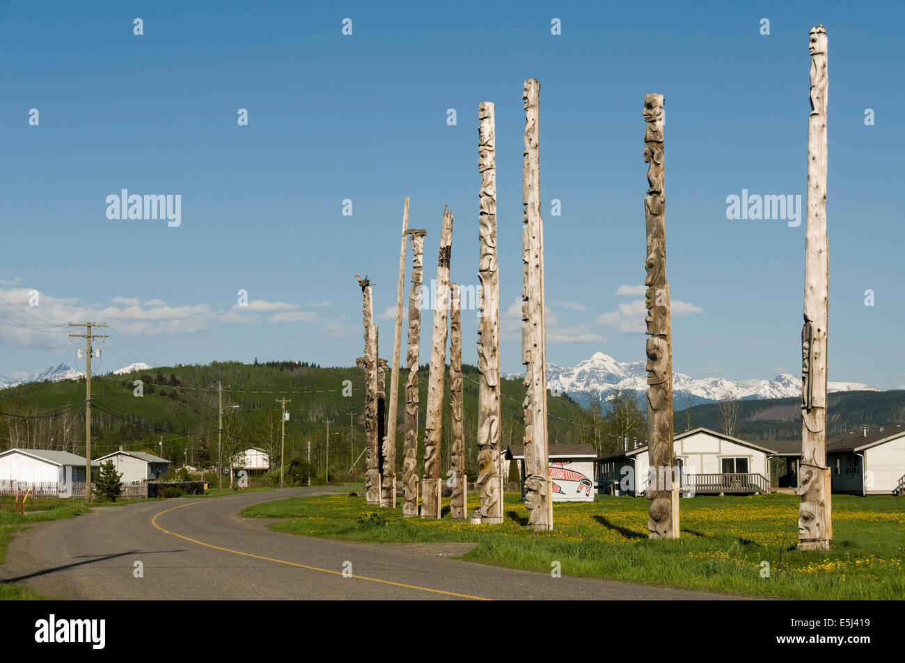 Gitwangak hi-res stock photography and images - Alamy