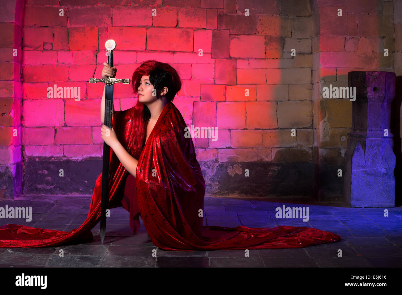 Kneeling sword hi-res stock photography and images - Alamy