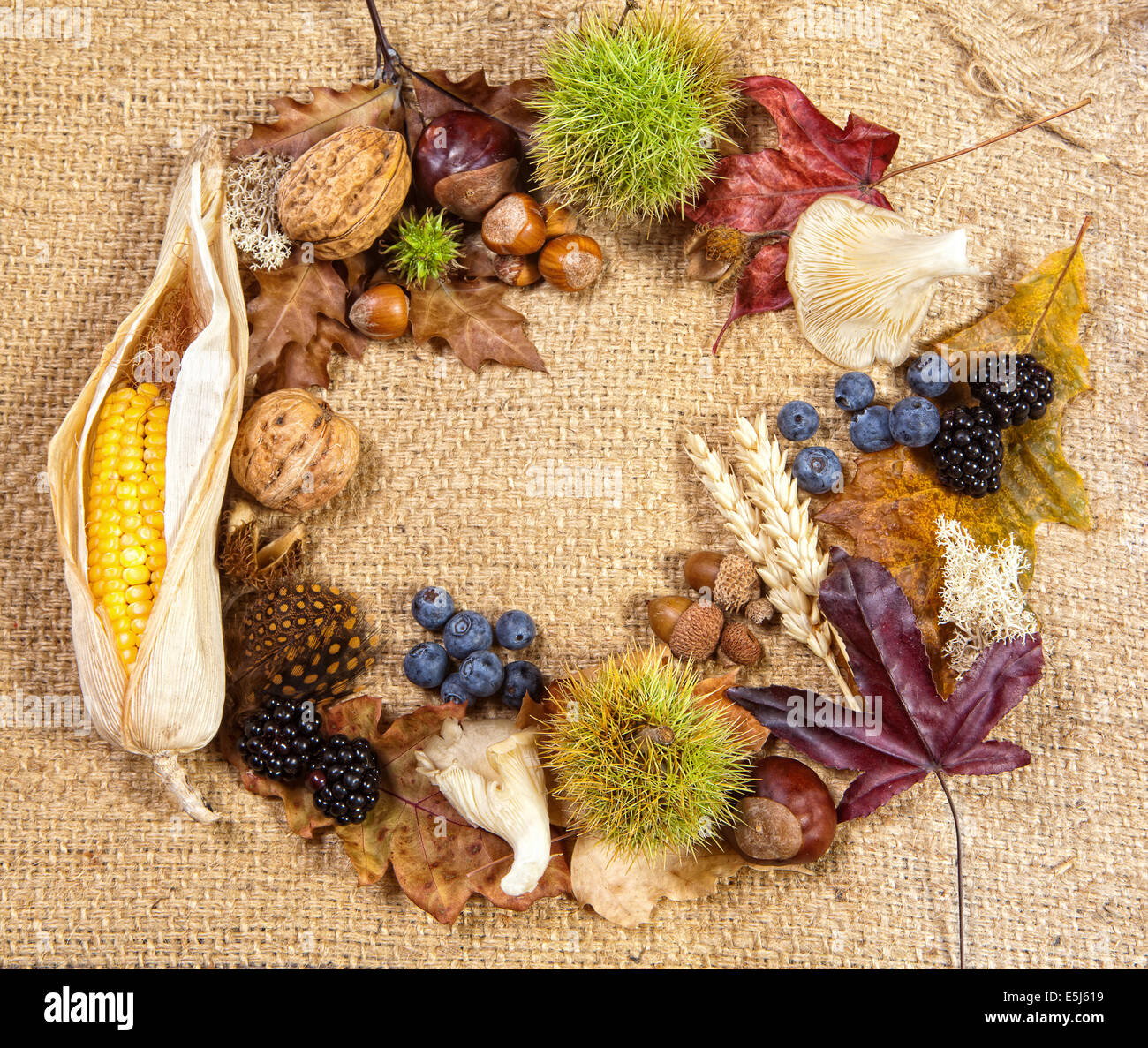Circular jute hi-res stock photography and images - Alamy