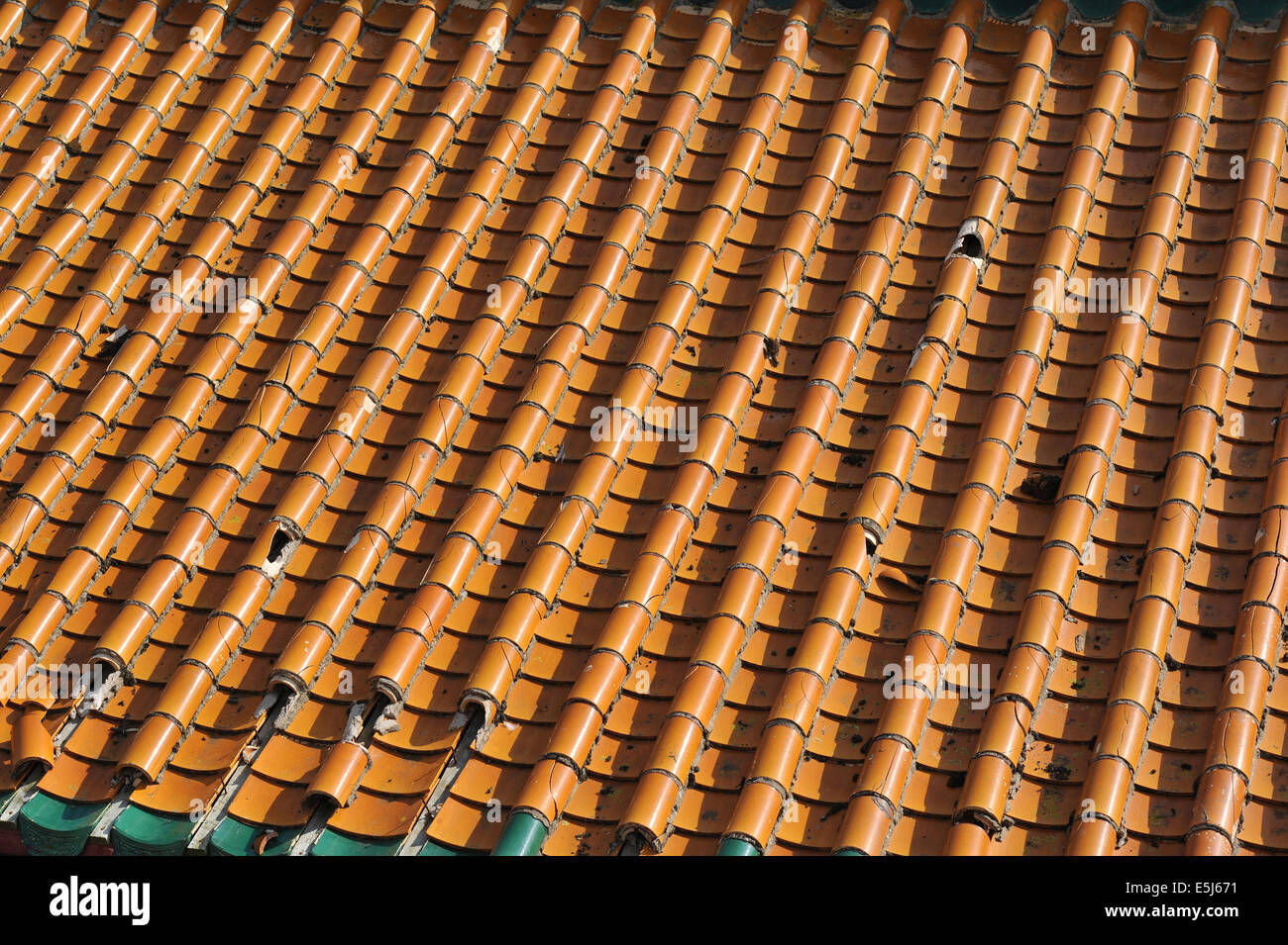 Asian style roof tiles Stock Photo - Alamy