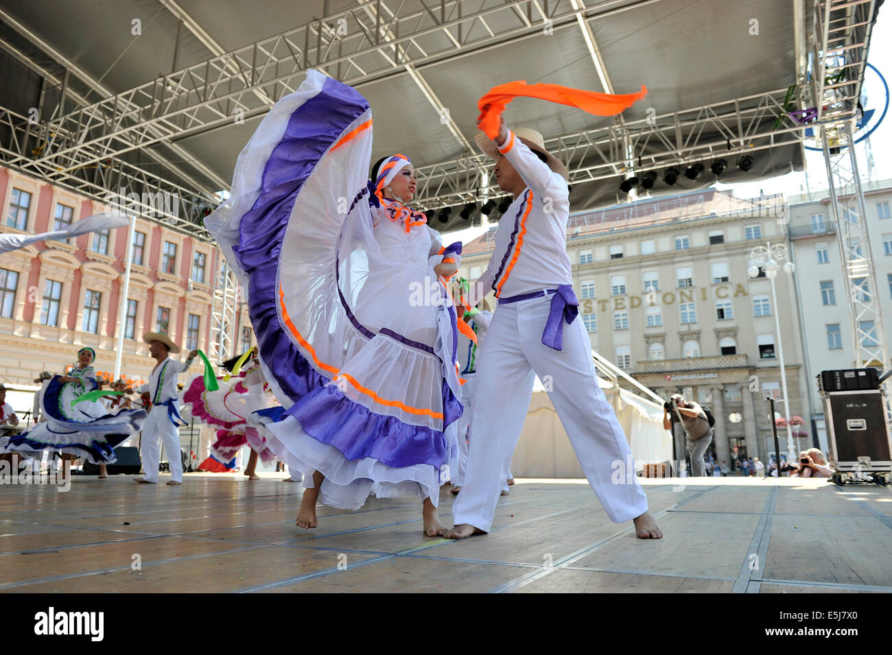 Folk group Colombia Folklore Foundation from Santiago de Cali,Colombia ...