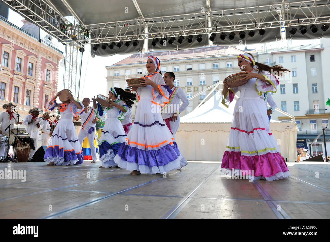 Folk group Colombia Folklore Foundation from Santiago de Cali,Colombia ...