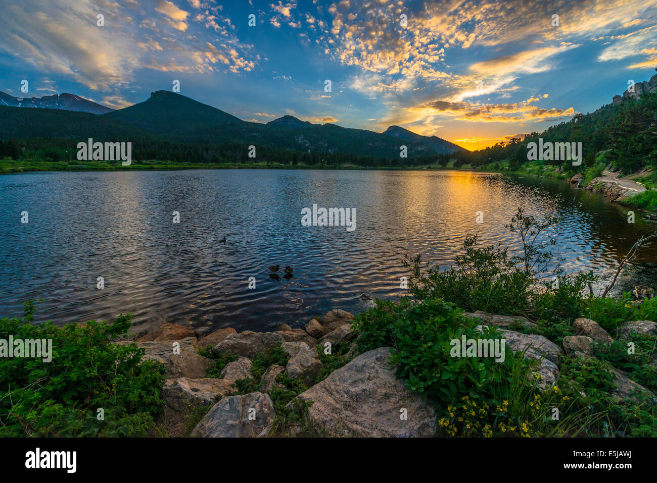 Beautiful sunset sky over Lily Lake - Rocky Mountain National Park ...