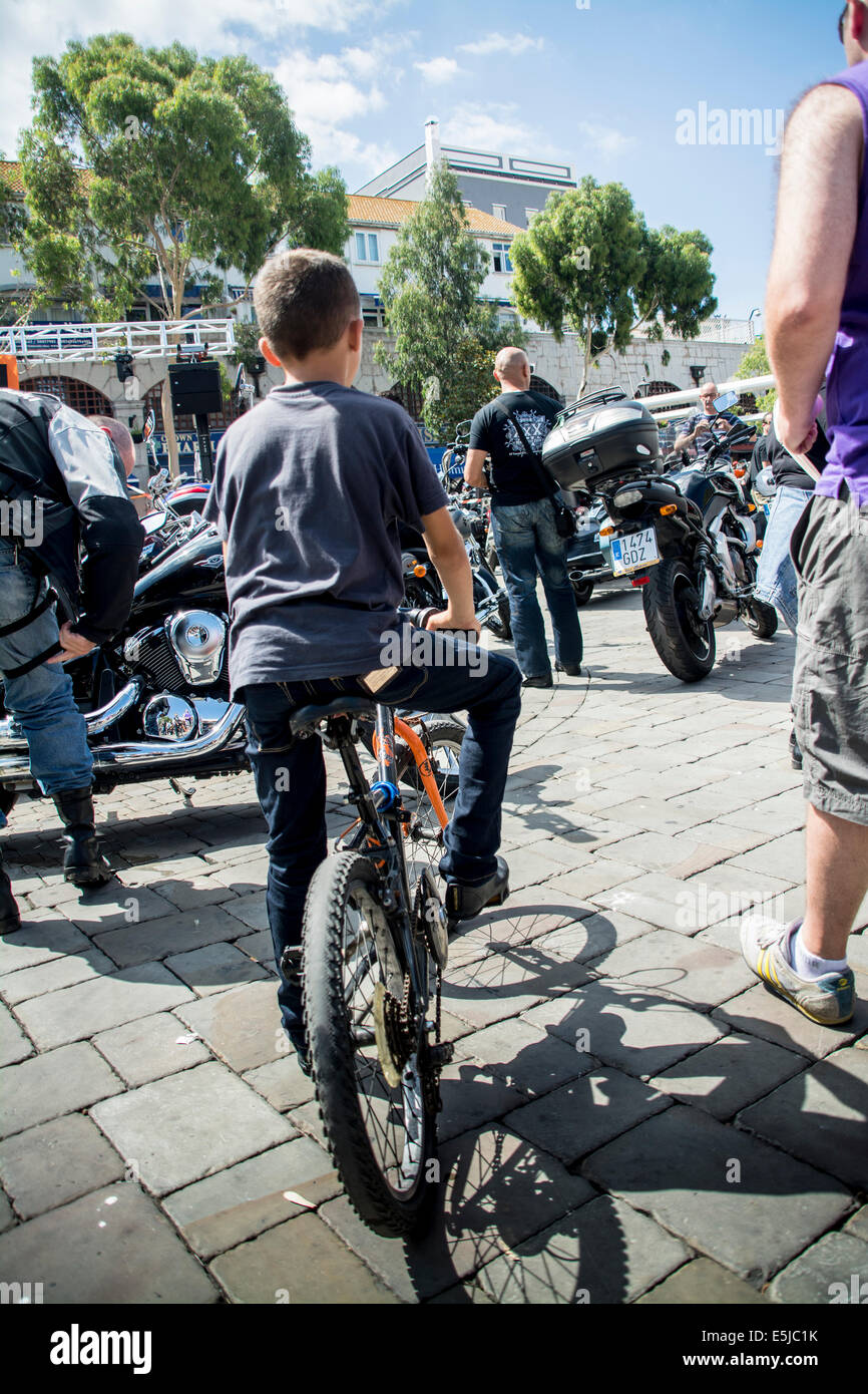 Custom build motorcycles hi-res stock photography and images - Alamy