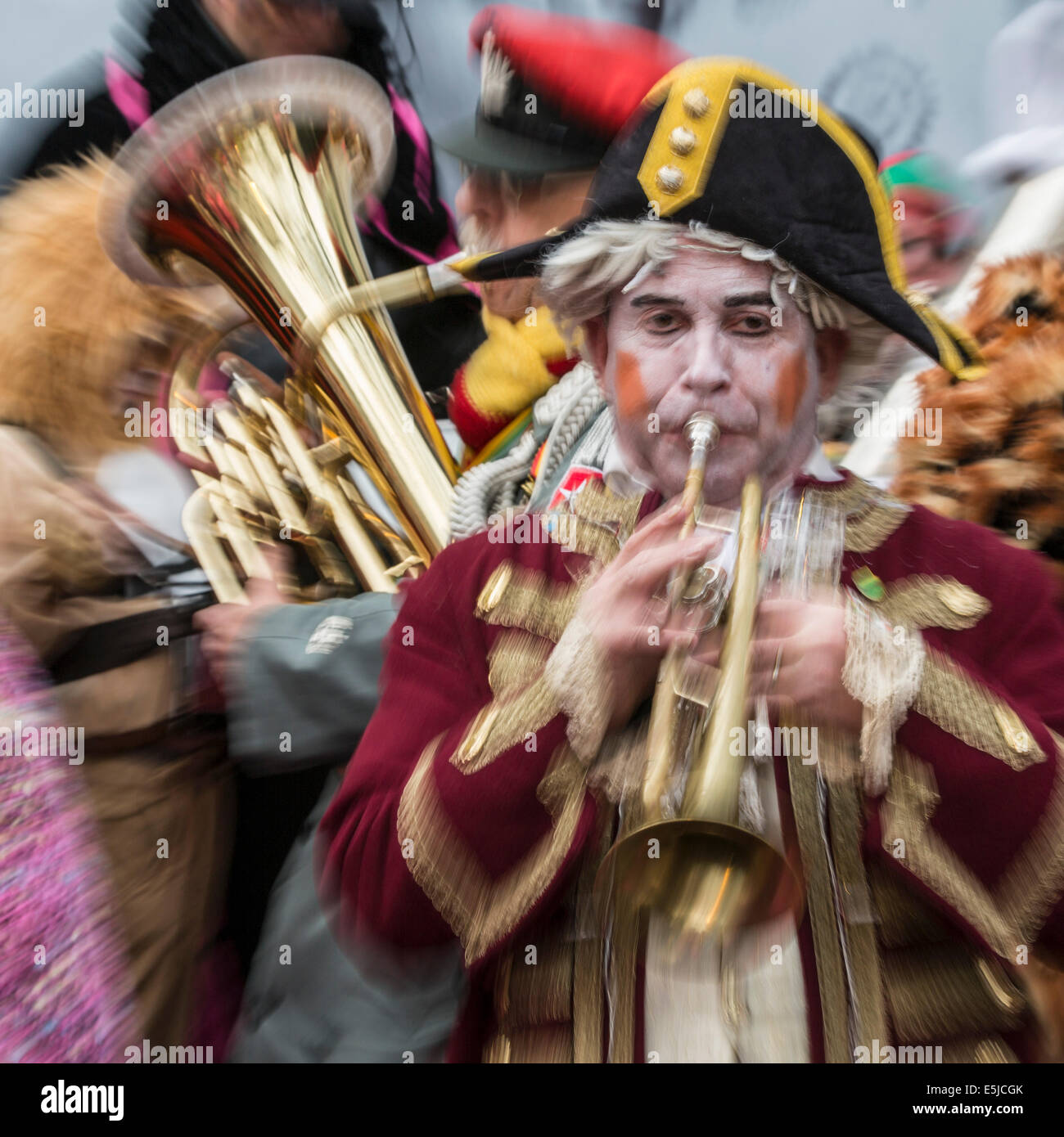 Bands parade costume hi-res stock photography and images - Alamy