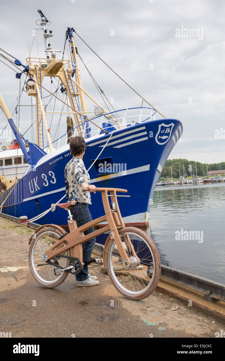 Dutch fishing boat hi-res stock photography and images - Alamy