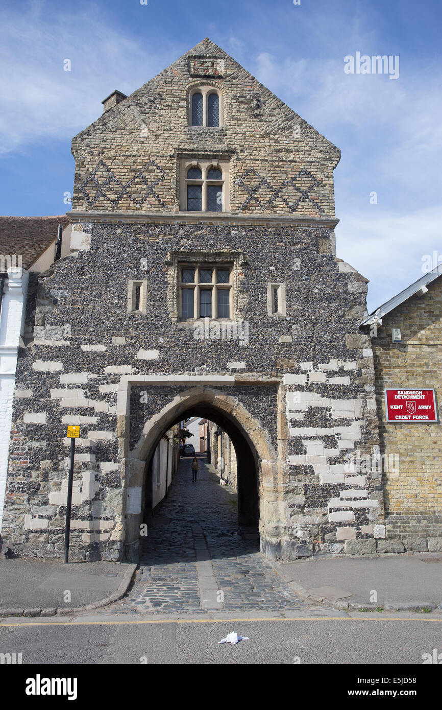 Sandwich town centre center Kent England UK Europe Stock Photo - Alamy