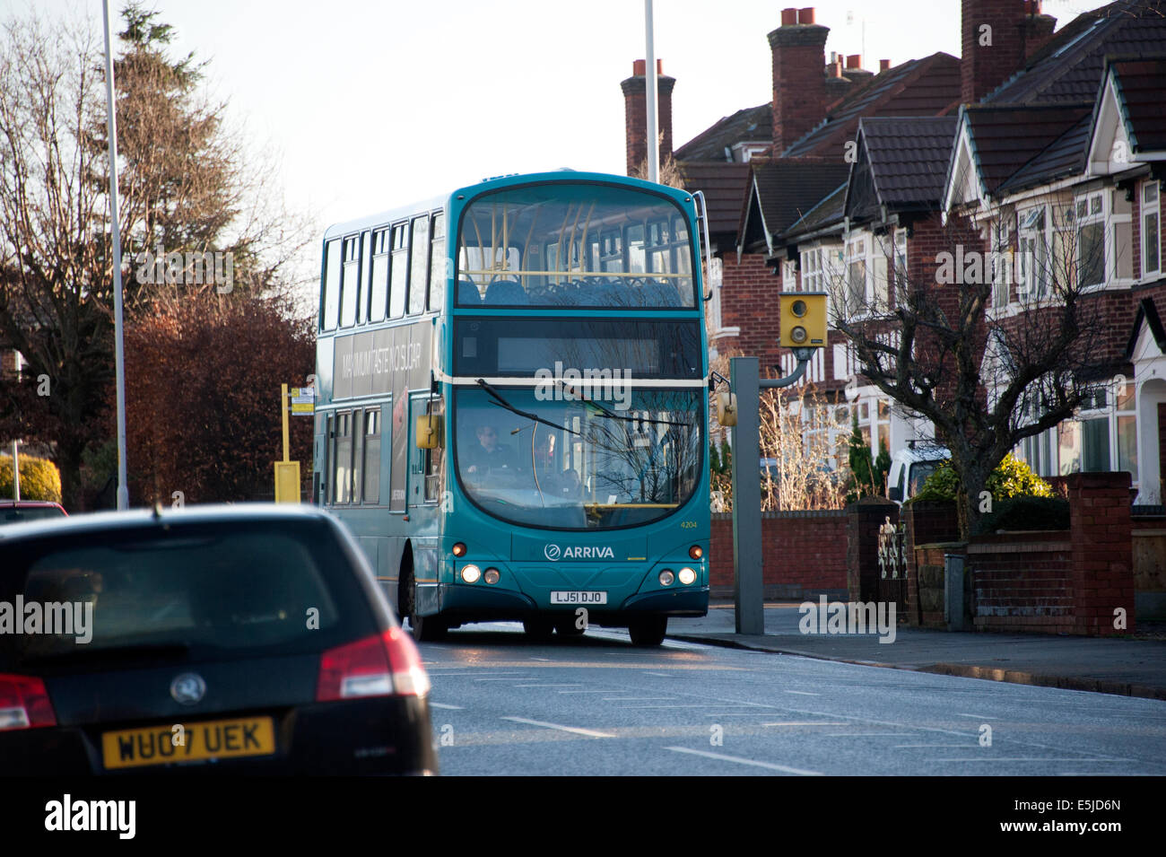 Bus at speed hi-res stock photography and images - Alamy