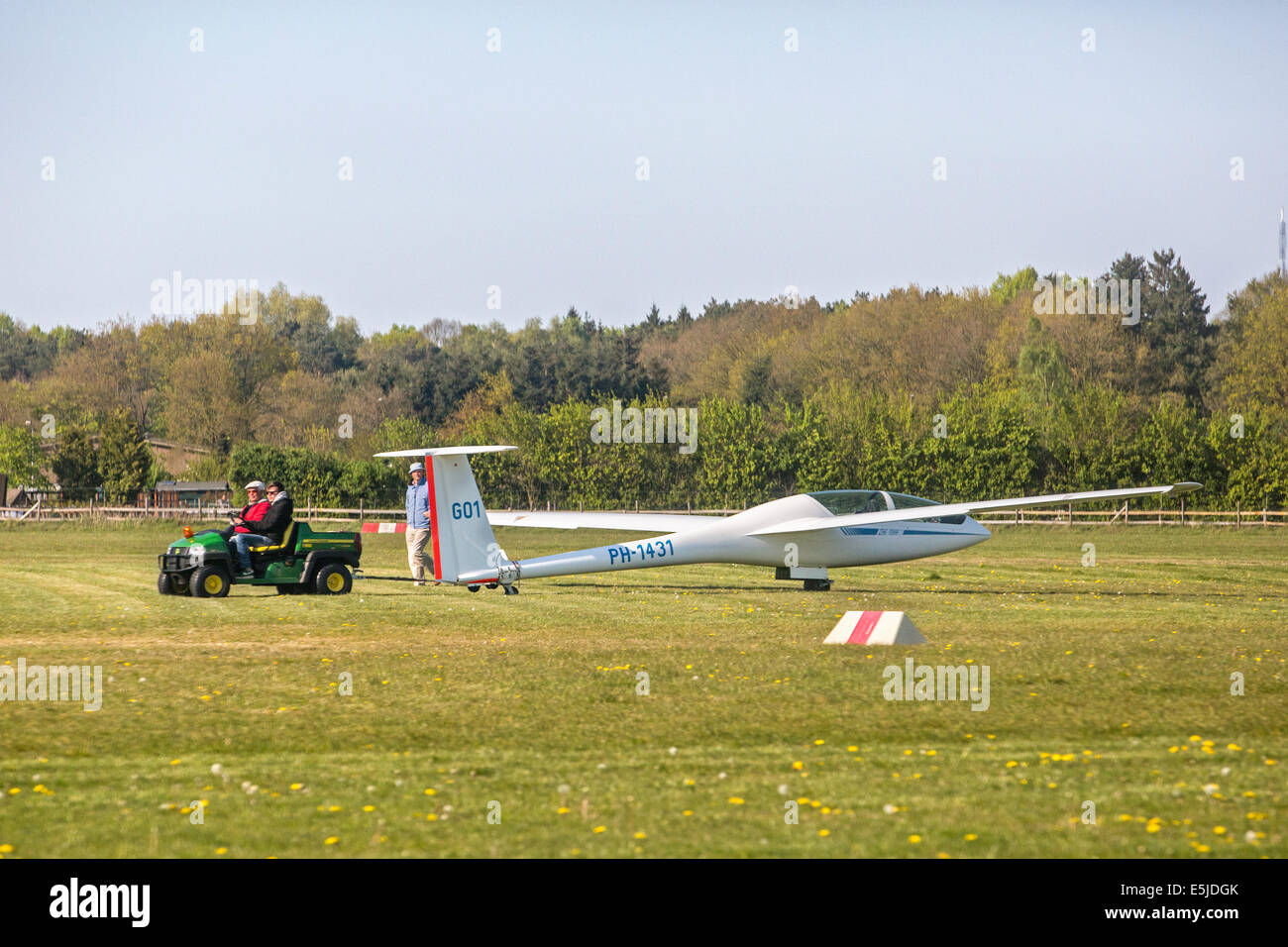Aerial photography airport overview hi-res stock photography and images ...