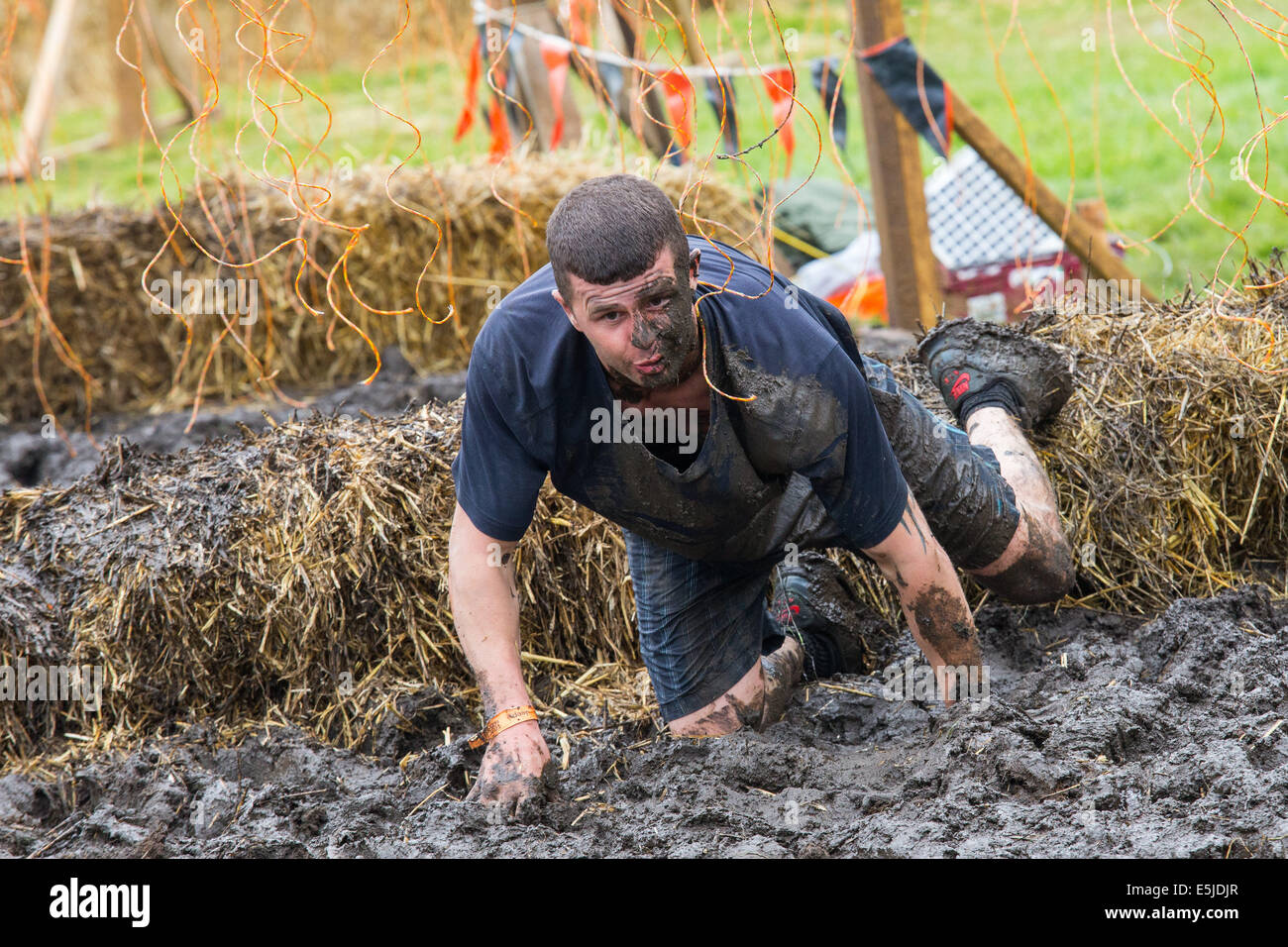 Skipton, North Yorkshire, UK. 2nd Aug, 2014. 5,800 participants are ...