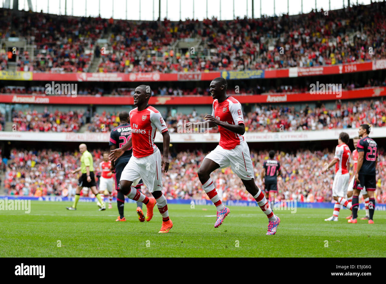 Arsenal emirates goal hi-res stock photography and images - Alamy