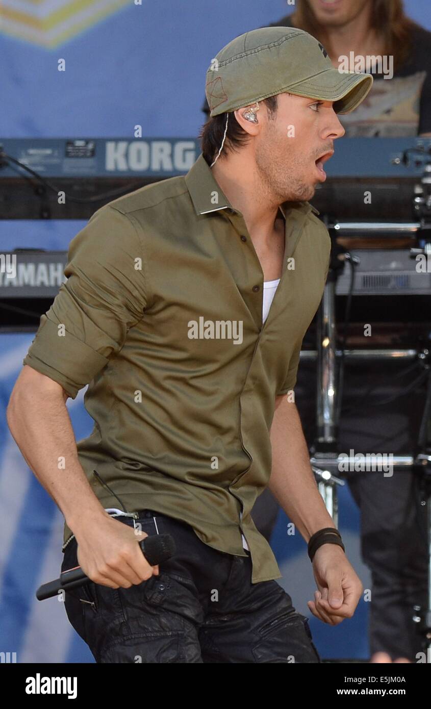 New York, NY, USA. 1st Aug, 2014. Enrique Iglesias on stage for Good ...