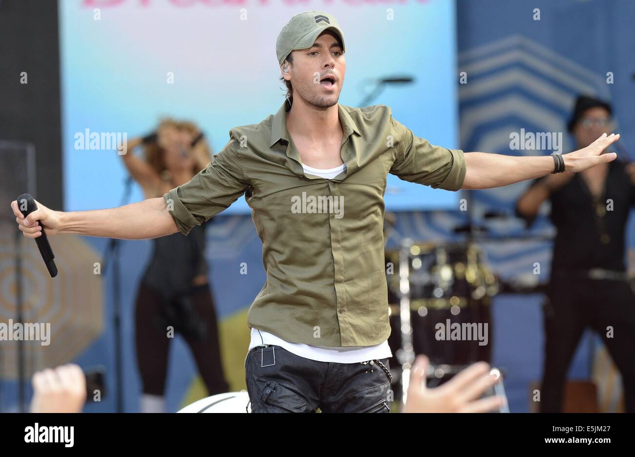 New York, NY, USA. 1st Aug, 2014. Enrique Iglesias on stage for Good ...