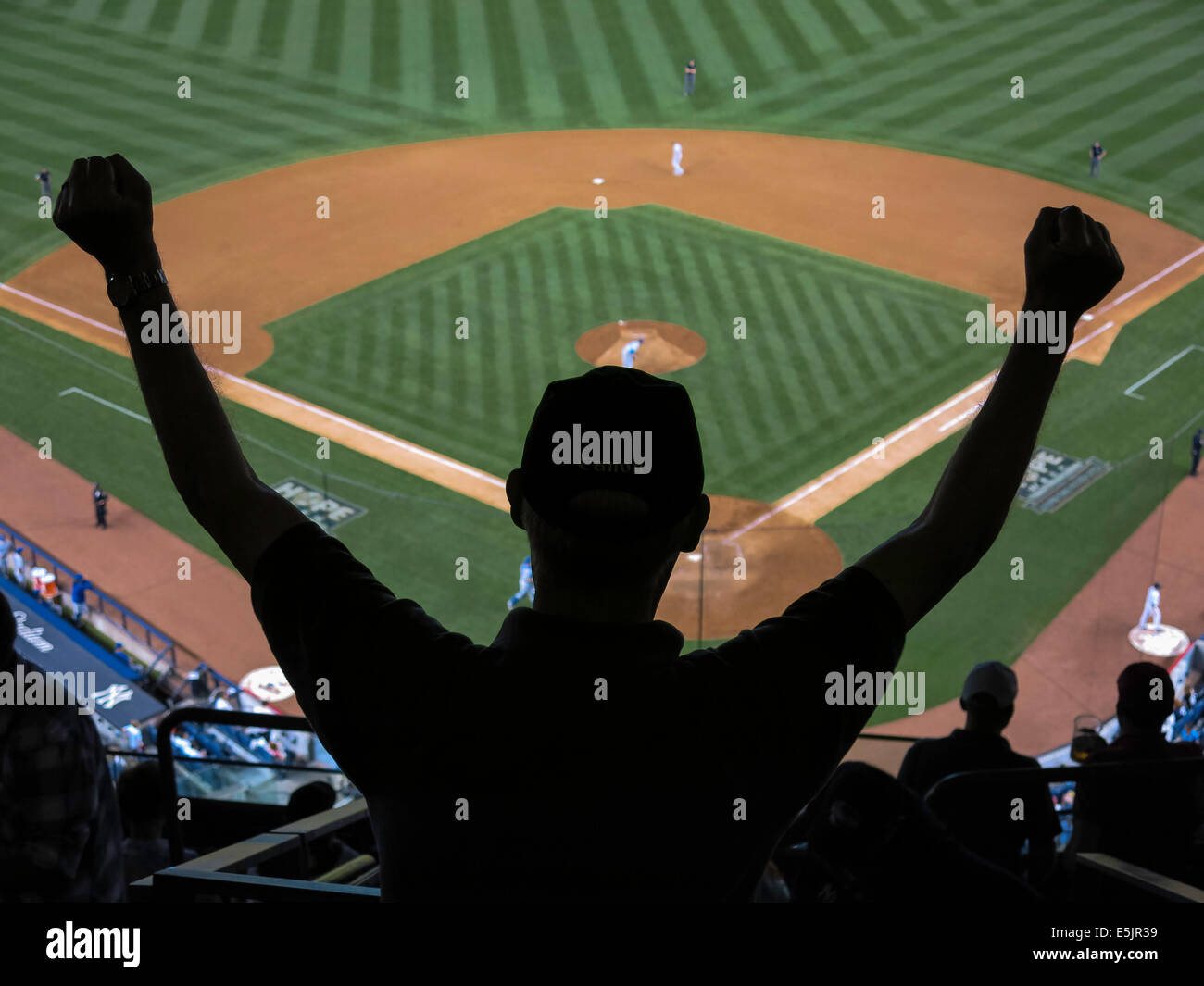 Bronx cheer hi-res stock photography and images - Alamy