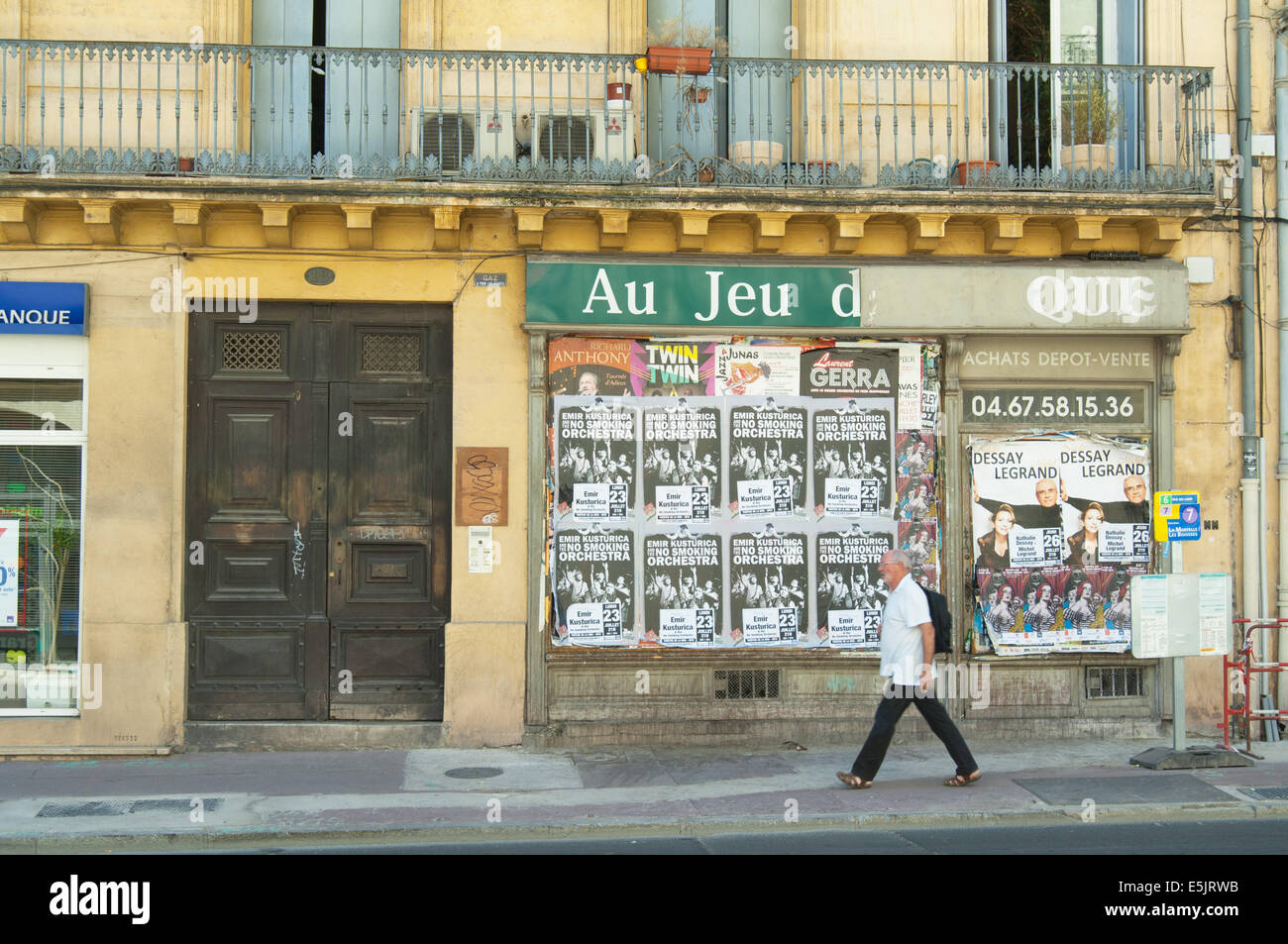 Street posters hi-res stock photography and images - Alamy