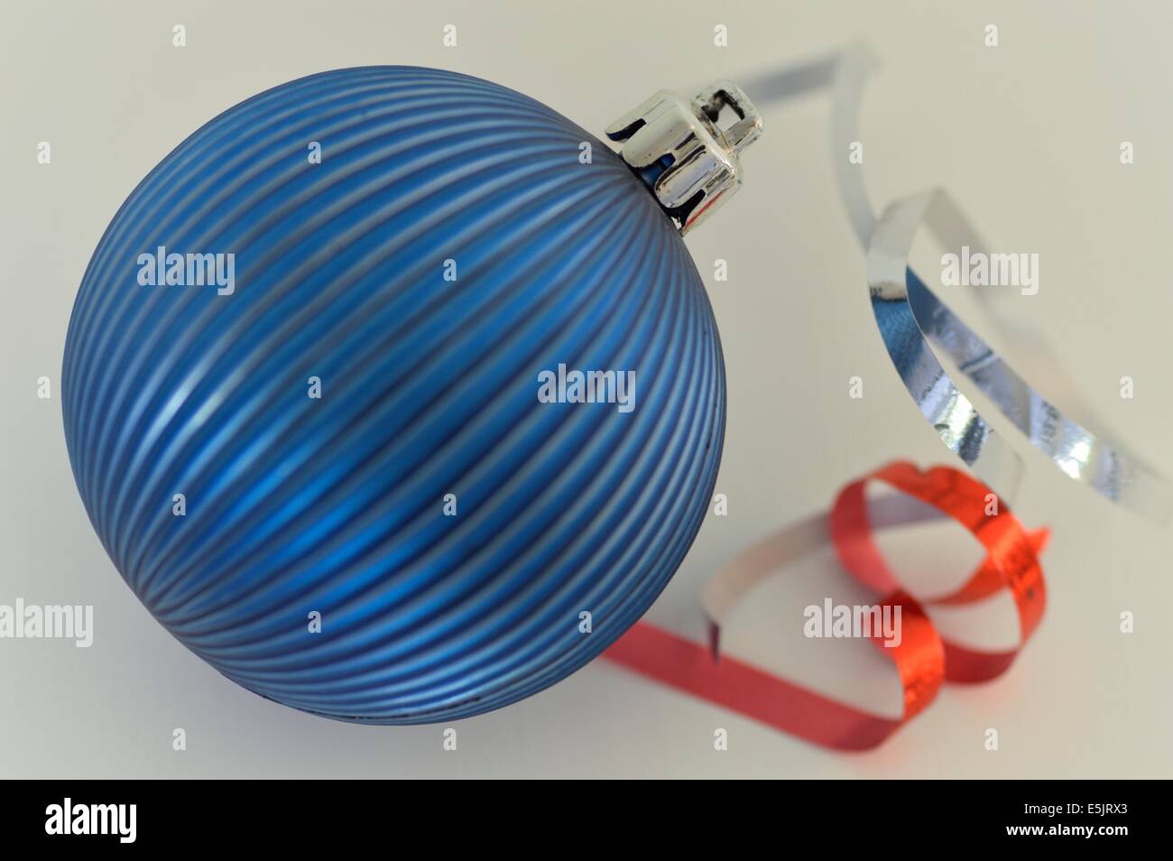 Tree ball hi-res stock photography and images - Alamy