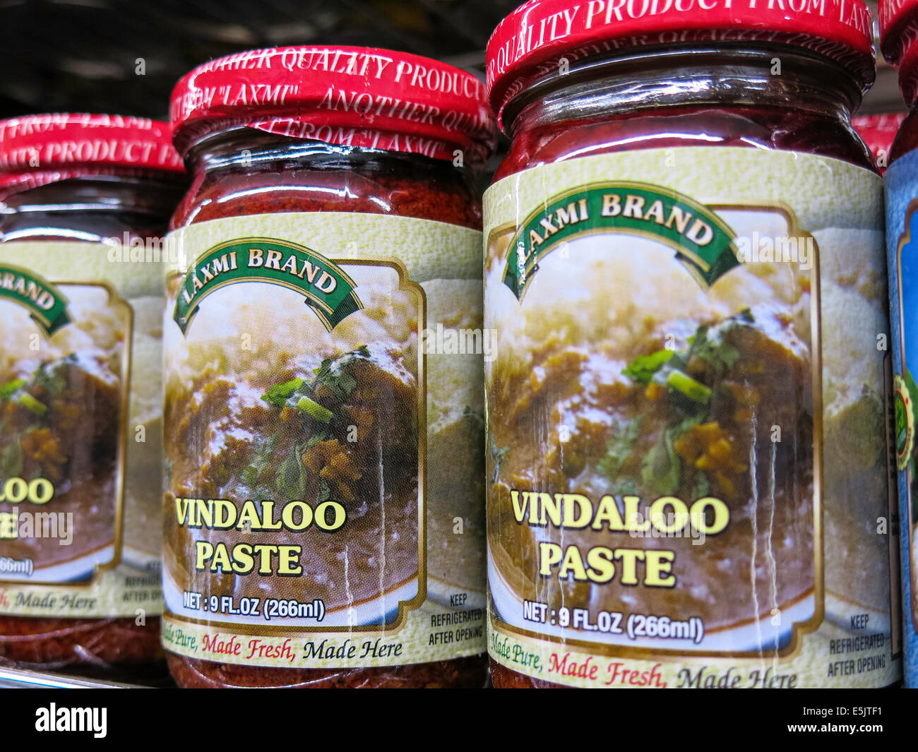 Kalustyans hi-res stock photography and images - Alamy