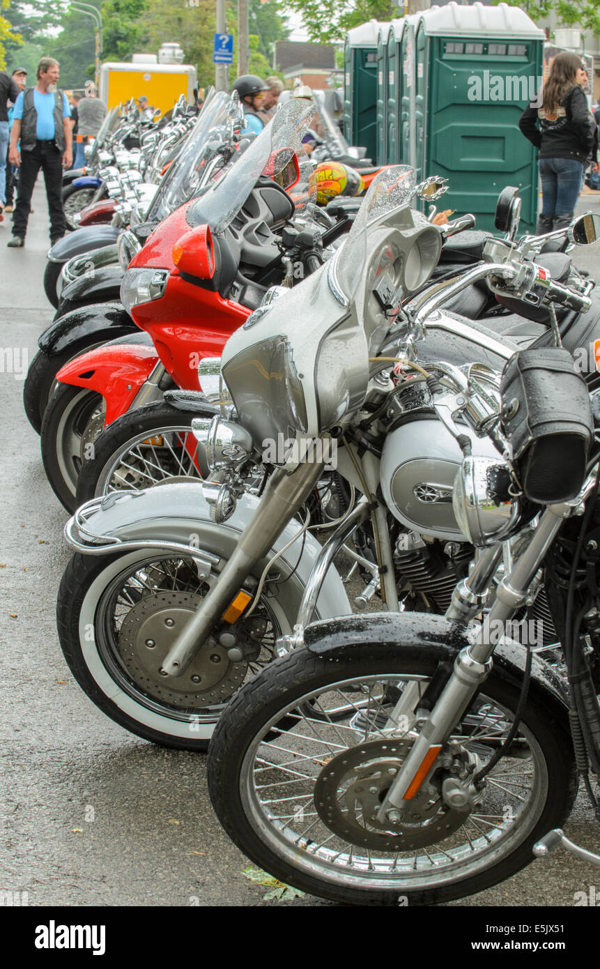 Motorcycles literally "line the streets" during the "Friday the ...