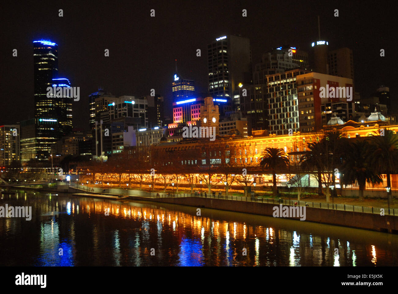 Melbourne at night, Victoria, Australia Stock Photo - Alamy