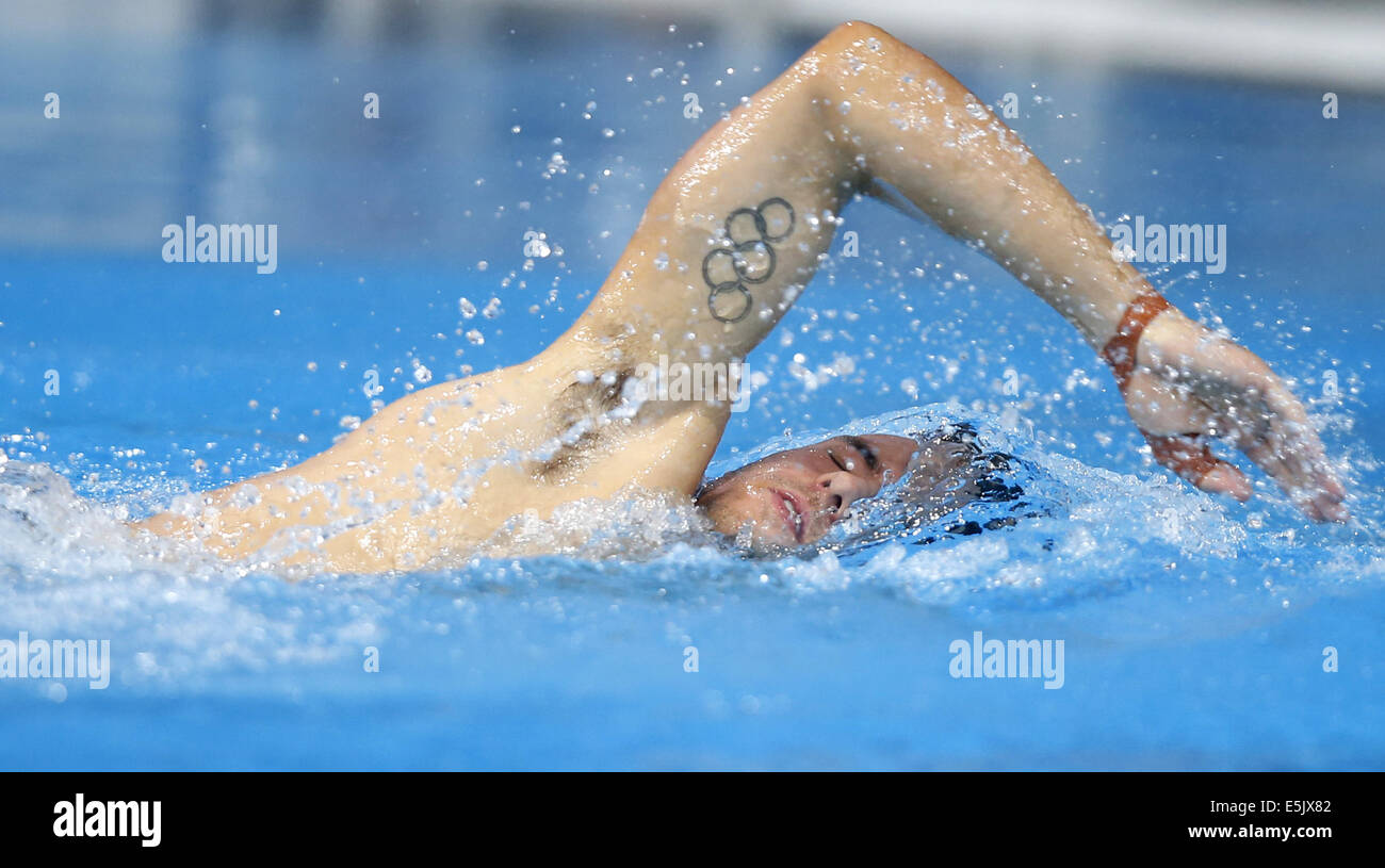 Edinburgh, Britain. 2nd Aug, 2014. Tom Daley of England swims to the ...
