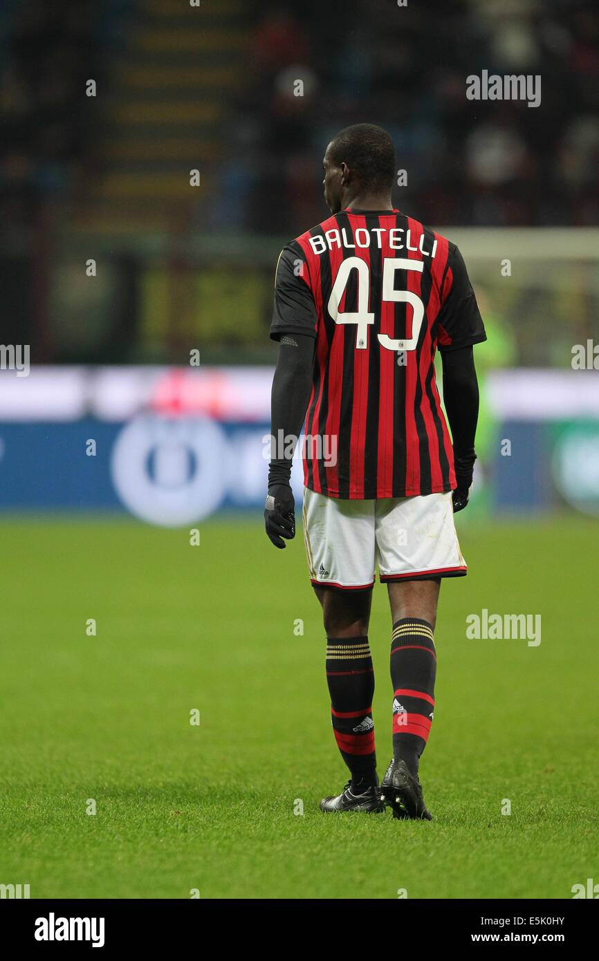 Milan, Italy. 23rd Nov, 2013. Mario Balotelli (Milan) Football/Soccer ...