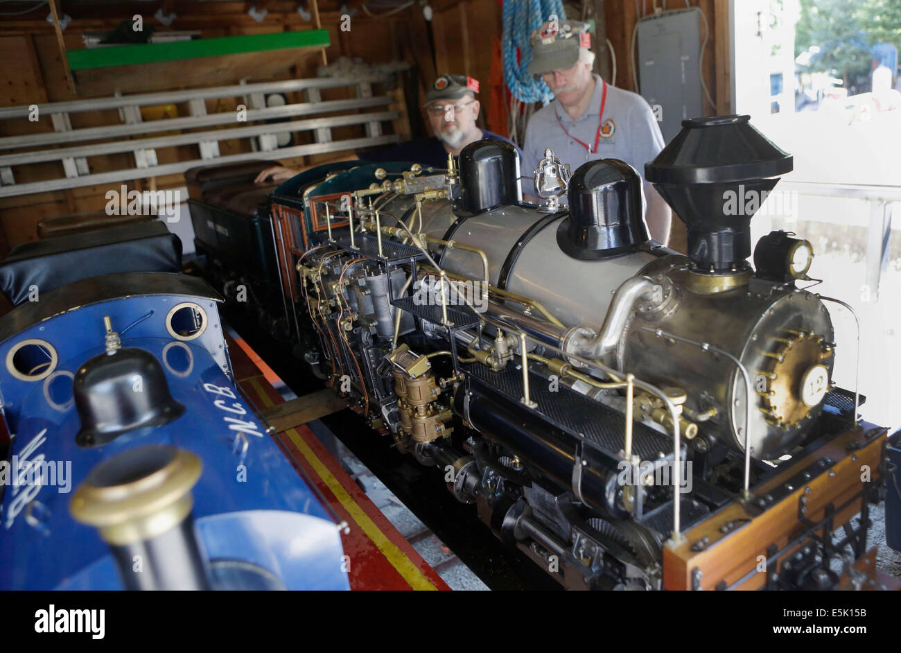 Burnaby, Canada. 2nd Aug, 2014. Train enthusiasts look at some ...